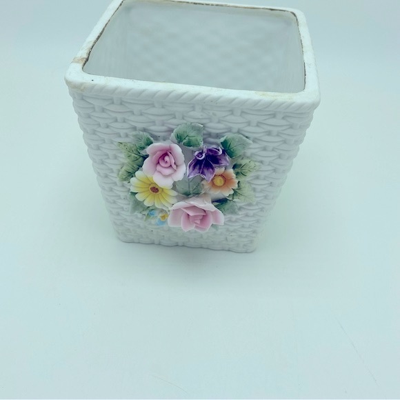 Lefton | Accents | Vintage Lefton Planter Ceramic Bisque Basketweave ...